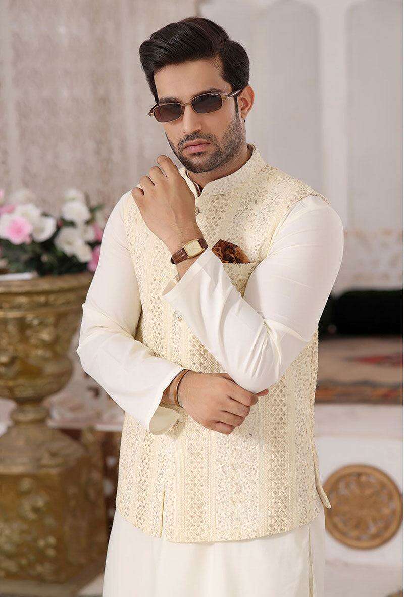 Embroidered Opulence Waist Coat – Maniyas